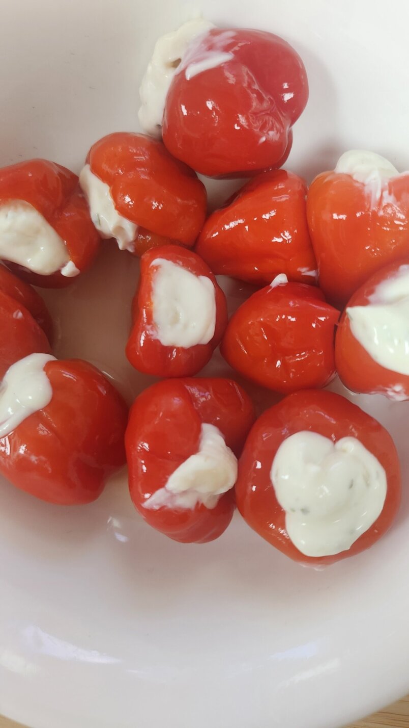 Delicious Stuffed Peppadew Peppers to Impress Your Guests - ya hungry?